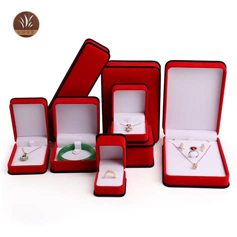 B1小窝红绒黑边首饰盒戒指盒项链盒吊坠盒手镯盒套装礼品定制logo虎窝淘