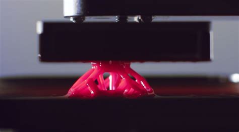 Liquid 3d Printer Looks Like Something Straight From A Sci Fi Movie