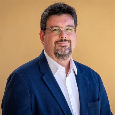 Marko Milenkovic • European University Institute