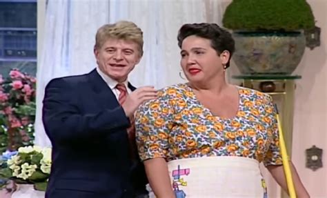 Claudia Jimenez Fez História Em ‘escolinha Do Professor Raimundo E ‘sai De Baixo Jovem Pan
