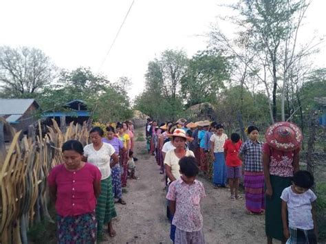 ယင်းမာပင် မြောက်ခြမ်း ကျေးရွာများ သပိတ် စစ်ကြောင်းက စစ်အာဏာရှင် တော်လှန်ရေး ချီတက် ဆန္ဒပြ Khit