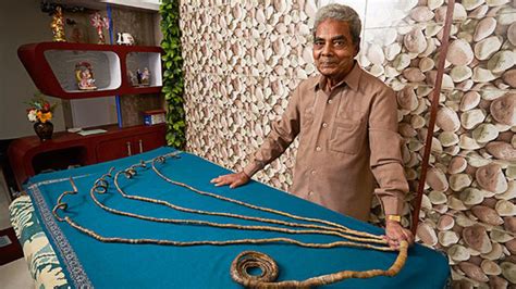 Guinness World Records Longest Fingernails Both Hands Watch Man Cuts