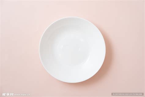 盘子摄影图 餐具厨具 餐饮美食 摄影图库 昵图网