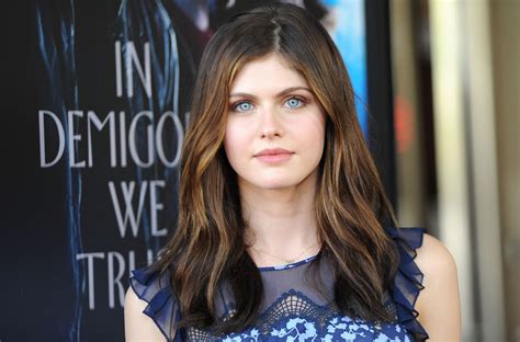 Alexandra Daddario Pictures For Desktop Coolwallpapers Me