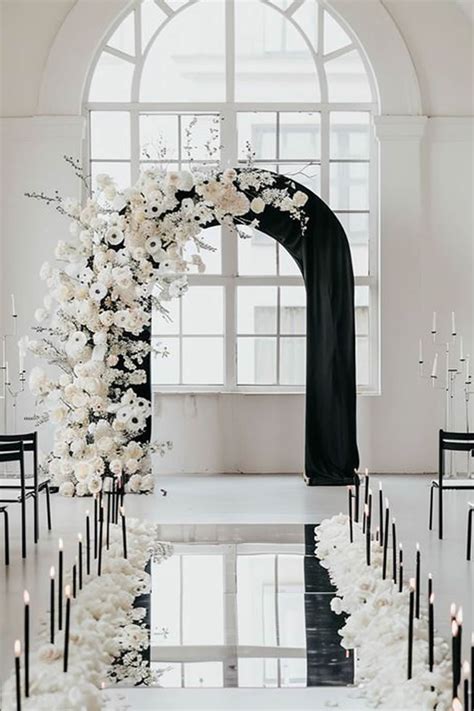 Hermosas Ideas Para Una Ceremonia De Bodas En Blanco Y Negro Fiancee Bodas