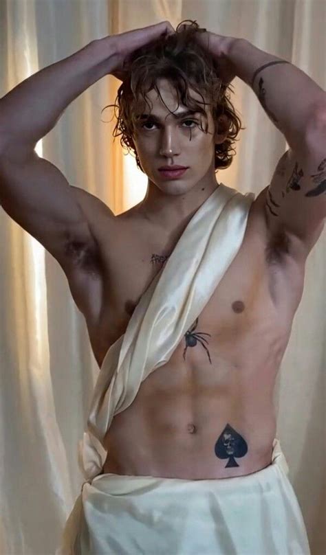 Vinnie Hacker Artofit