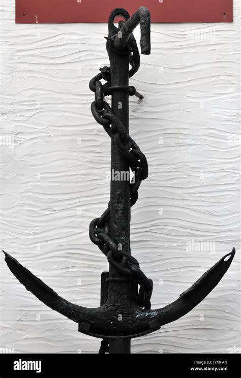 Fouled Anchor Tattoo Designs
