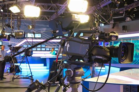 מכרה זהב טלוויזיוני רמי מוציאה לשיווק קרקע בשטח אולפני הרצליה בתמורה ל 23 6 מיליון שקל מגדילים