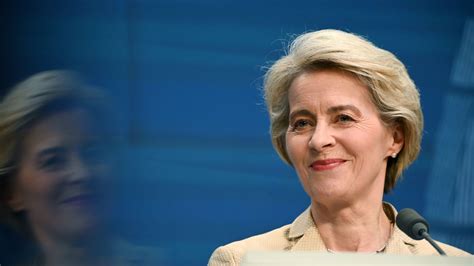 Глава ЕК впервые встретится с вице президентом США сообщил представитель 10 02 2025 ПРАЙМ