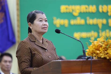 លោកស្រីកិត្តិសង្គហបណ្ឌិត ម៉ែន សំអន បានប្រកាសខេត្តស្វាយរៀង ជាខេត្តទី ៨