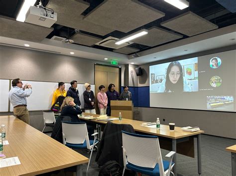 北京 都柏林国际学院师生走进ibm创新体验中心进行工程创新课程交流与实践 北京 都柏林国际学院