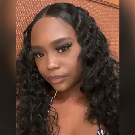 Mika🐉 Mikaameeks • Threads Say More