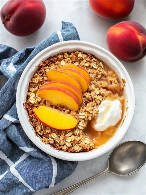 Irresistible Easiest Peach Crisp With Oats For Cozy Comfort