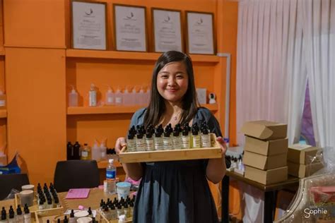 Seek Sophie Roomlinen Spray Workshop