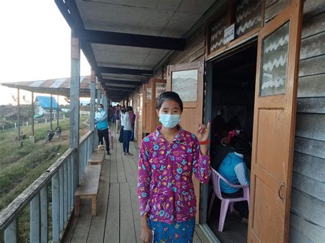 နာဂဒေသ ထန်ပါခွေမြို့တွင် နံနက် ၆ နာရီအချိန်မှစတင်ကာ မဲရုံဖွင့်လှစ်ပြီး မဲဆန္ဒရှင်များ စနစ်တက