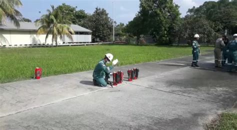 [video] Candra Aditya Wiguna On Linkedin Practice Lng Firefighting Emergency Training