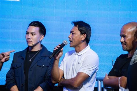 บันเทิง ลีซอ โก้ แบน ร่วมลุ้นแชมป์ฟีฟ่า โมบาย แซดเอ็มดี เอ็กซ์ เอ็มเคจี คว้าสุดยอดแชมป์