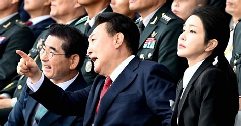 檢 김건희 여사 친분 건진법사 불법자금 의혹 흐름 추적