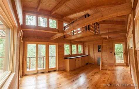 Room With A View The Best Windows For Treehouses Nelson Treehouse