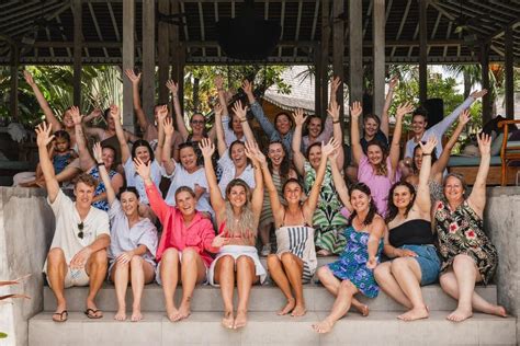 Circuit Lords Ibms Data Processing Division Transporting A 5mb Hard Drive For A Model 305