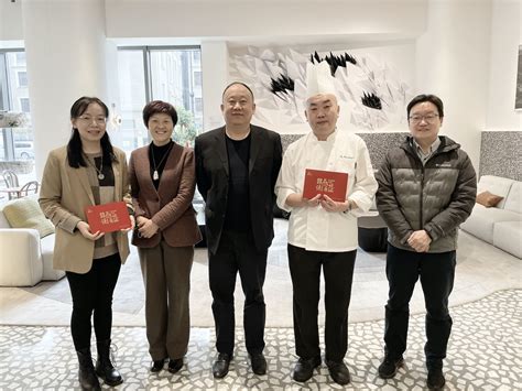 商城集团领导带队开展春节前安全检查和走访慰问 上海徐家汇商城（集团）有限公司