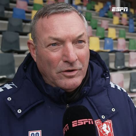 Jans Neemt Carnaval Vierende Spelers In Bescherming Zit Bij Sommigen