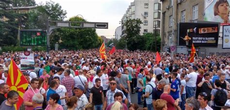 Протест на Шарена револуција во понеделник