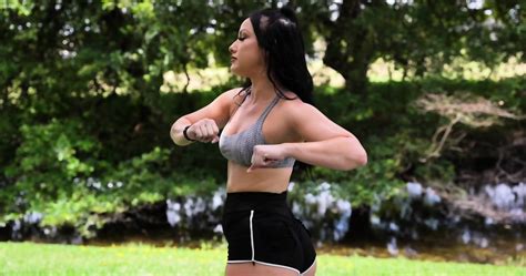 Jennifer White Does Her Booty Workout Routine Outdoors Eporner