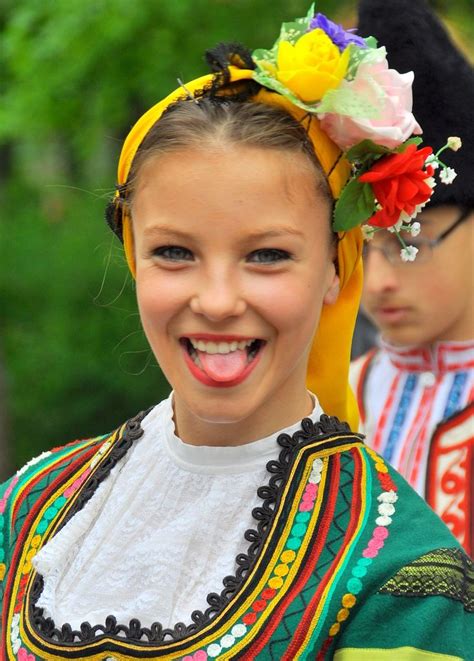 Асен Великов фотографът който възражда българското Портреты