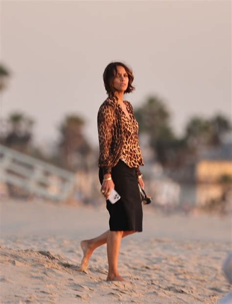 Halle Berry Brings The Heat To Venice Beach While Filming ‘crime 101