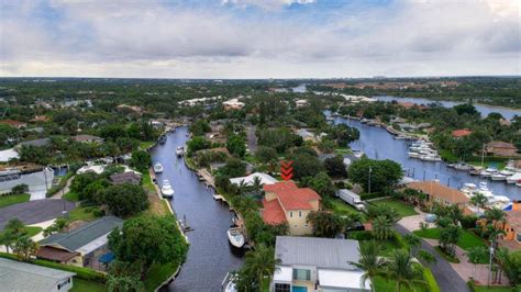 Julie Modelski Realtor Palm Beach Gardens Fl