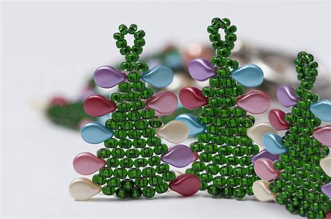 Blog Tutorials And Patterns Czech Pip And Seed Beads Christmas