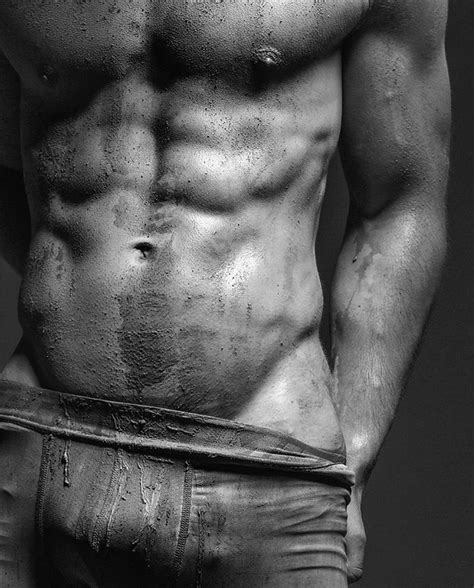 Photo Bulging Men Page 14 Lpsg