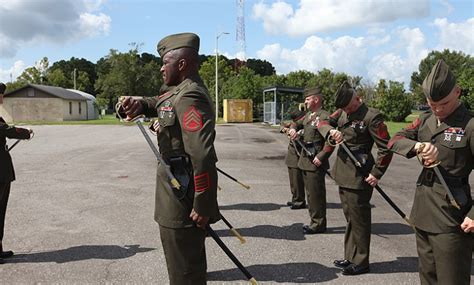 Service Alpha Uniform Usmc Marine Corps Uniform Regulations Fhsxp