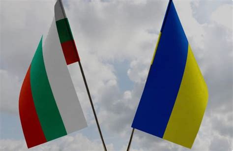 Посолството на Украйна поздравява всички български приятели по повод националния празник Деня