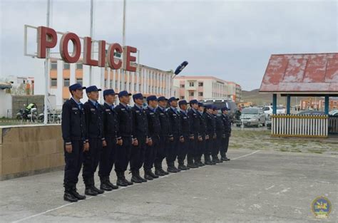 Баянхонгор аймгийн Олон нийтийн цагдаагийн ажилтнууд хөдөлмөрийн