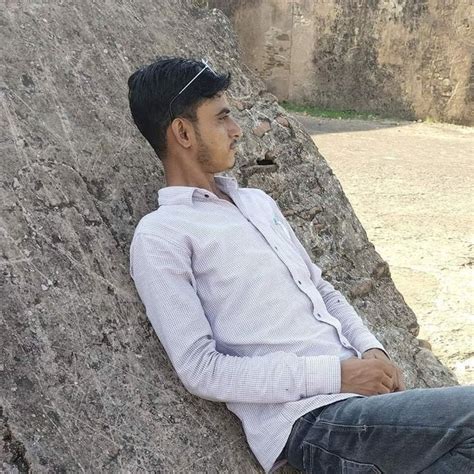 𝓜𝓮𝓮𝓷𝓪 im yogesh maher on Threads