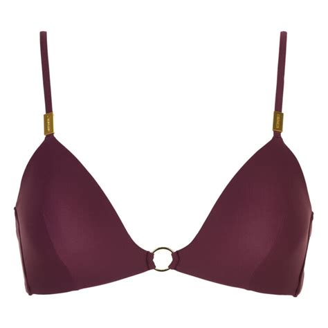 6 Hot Sexy Julie Lapi Bikini Pics