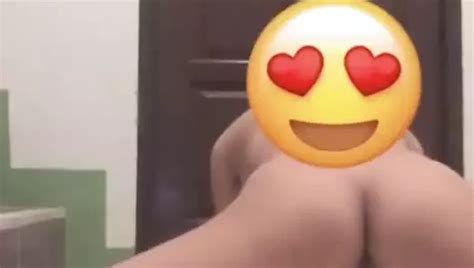 Having Sex In The Engine Roomthere Is A Worker Doing It I Xhamster