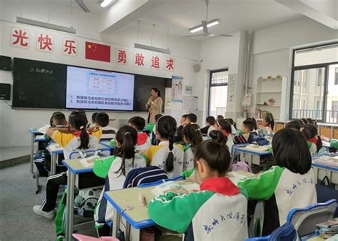 安师大附属肥东实验学校同课异构促成长 青年教师展风采凤凰网安徽凤凰网