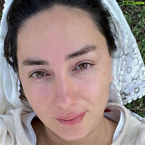 Hanie Tavassoli Wiki Biography Age Gallery Spouse And More