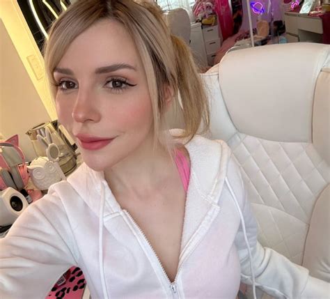 Lazy Day R Katyuska Moonfox