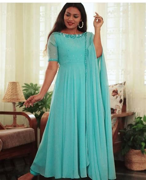 Pin By Shamala Krishnamurthy On Gwon Fancy Dresses Long Long Gown Design Stylish Dresses For