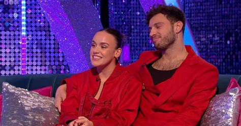 Bbc Strictly Come Dancing S Ellie Leach Fuels Romance Rumours Even More With Cryptic Family