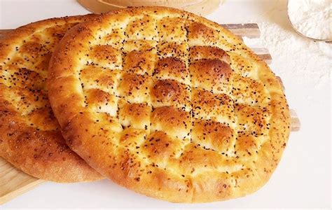 طرز تهیه نان شیرمال؛ این نان خوش‌طعم را خودت بپز
