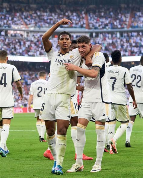 벨링엄 오면서 공격포인트가 확 줄어든 선수  유머 움짤 이슈 에펨코리아