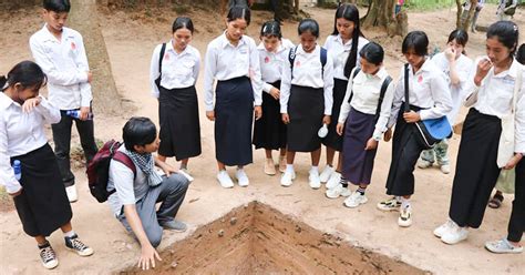 អាជ្ញាធរជាតិអប្សរា និងសាកលវិទ្យាល័យសូហ្វីយ៉ាធ្វើកំណាយស្រាវជ្រាវបុរាណវិទ្យានៅប្រាសាទបន្ទាយក្ដី