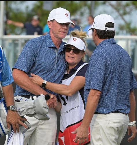Steve Stricker And Wifecaddie Nicki Have Proven A Formidable Duo On Pga Tour Champions Yahoo