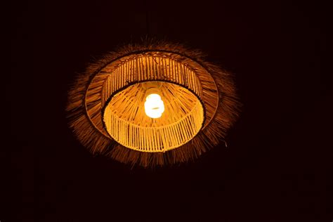 무료 이미지 밤 햇빛 어두운 반사 어둠 램프 전기 조명 원 디자인 대칭 전등 에너지 절약 4608x3072 1051366 무료 이미지