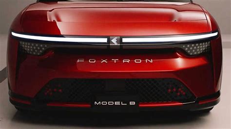 Foxconn Luncurkan Foxtron Model B Untuk Saingi Tesla Model Y